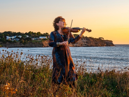 Performances » deCoste Centre